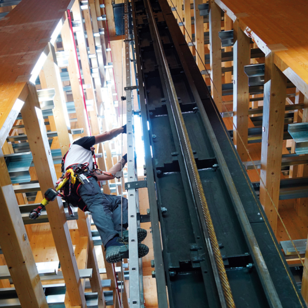 Línea de vida vertical fija Riohacha - MRS Industrial